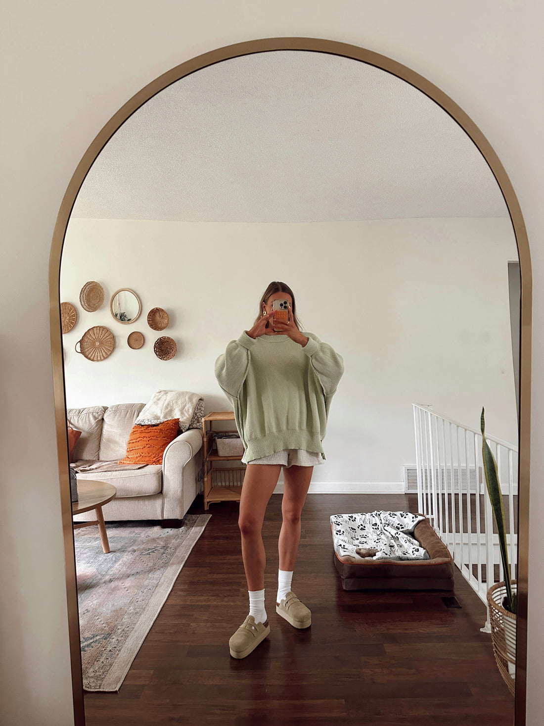 Maeve Sweater in Pistachio – Golden Haze